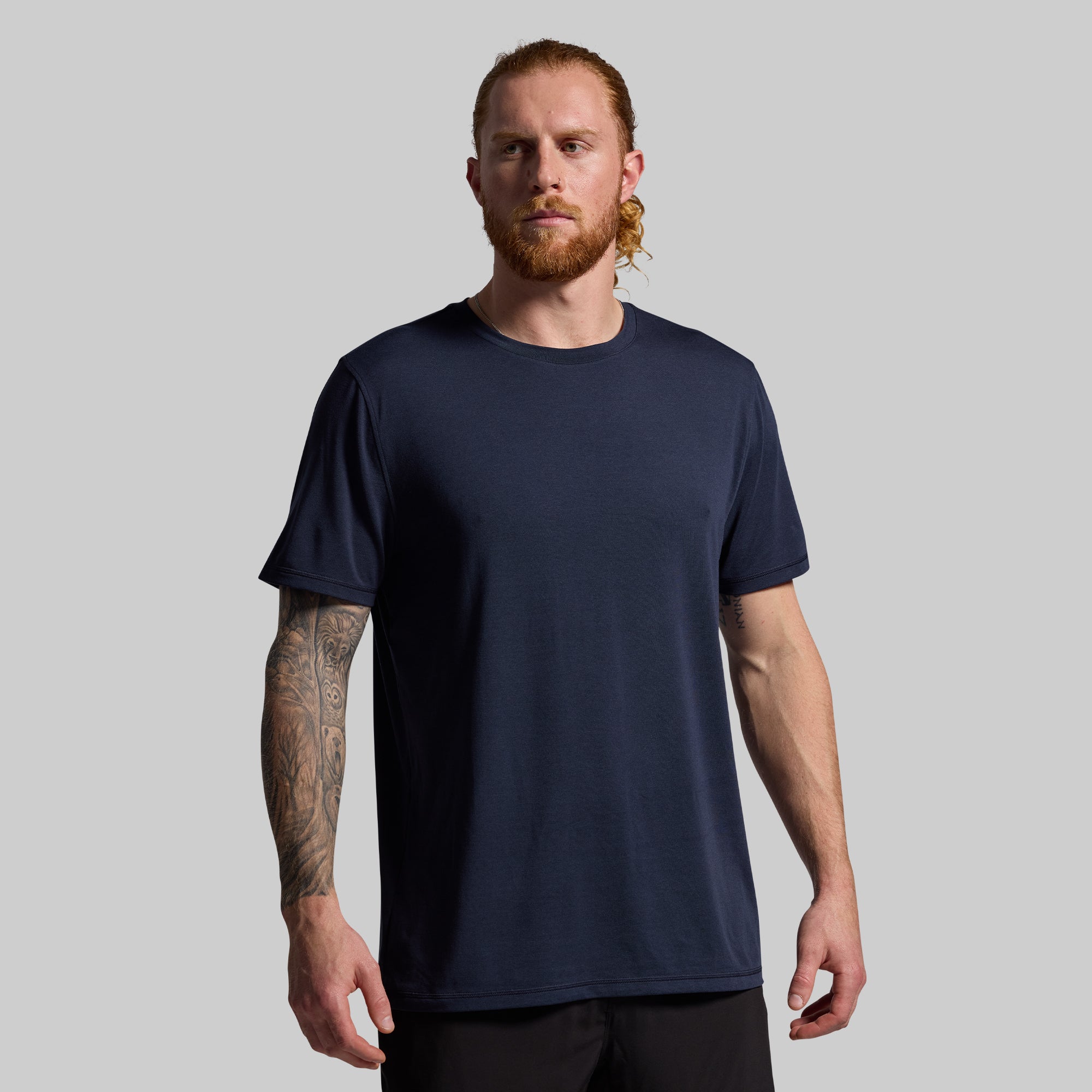 BP Premium Basic Crew (BP Navy) – Born Primitive